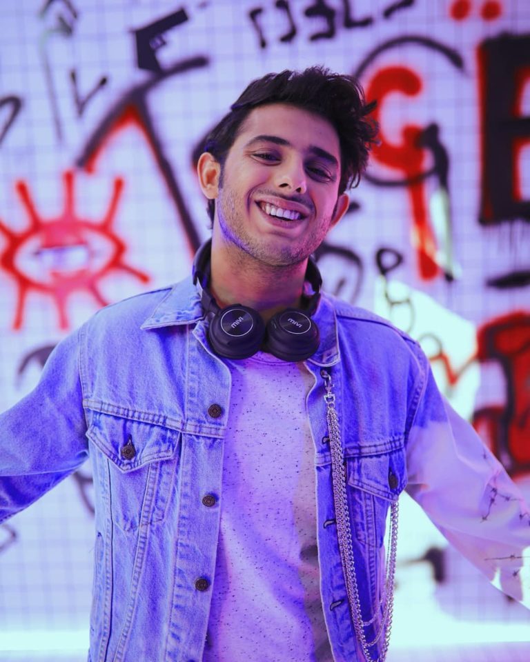 CarryMinati Biography, Age, Height, Family, Girlfriend, Wiki