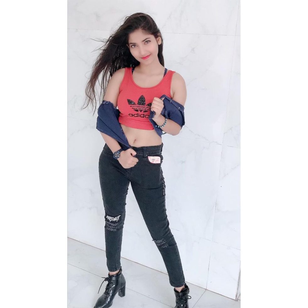 Angel Rai Biography, Age, Height, Family, Boyfriend, Wiki