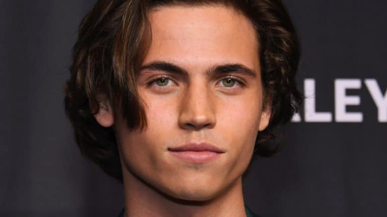 Tanner Buchanan age, height, net worth, family, girlfriend, biography ...