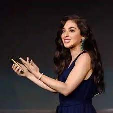 Shade Zahrai Age, Height, Net Worth, Boyfriend, Biography and More ...